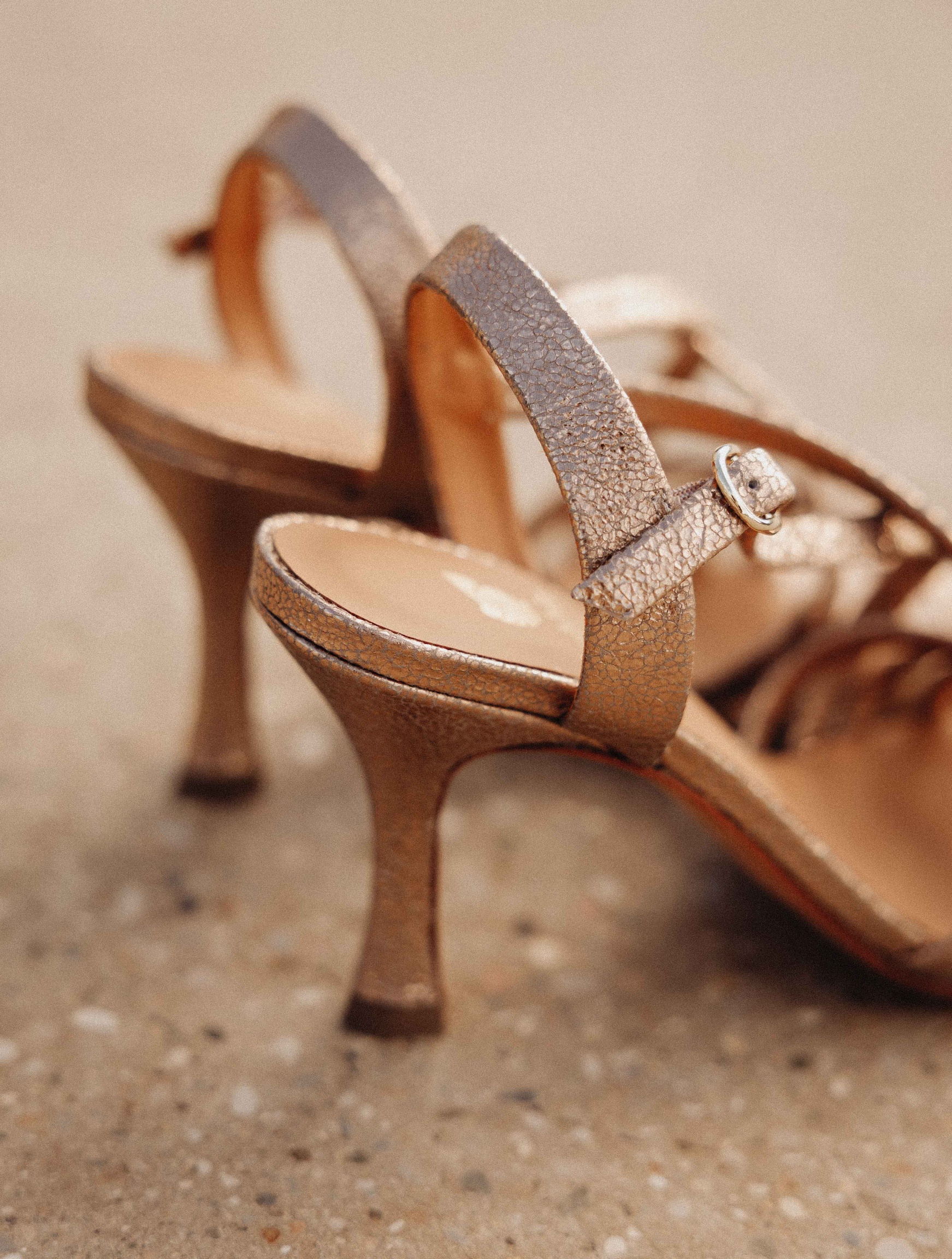 Aïka Sepia Gold - High-heeled sandals in gold lamé leather - Wedding ...
