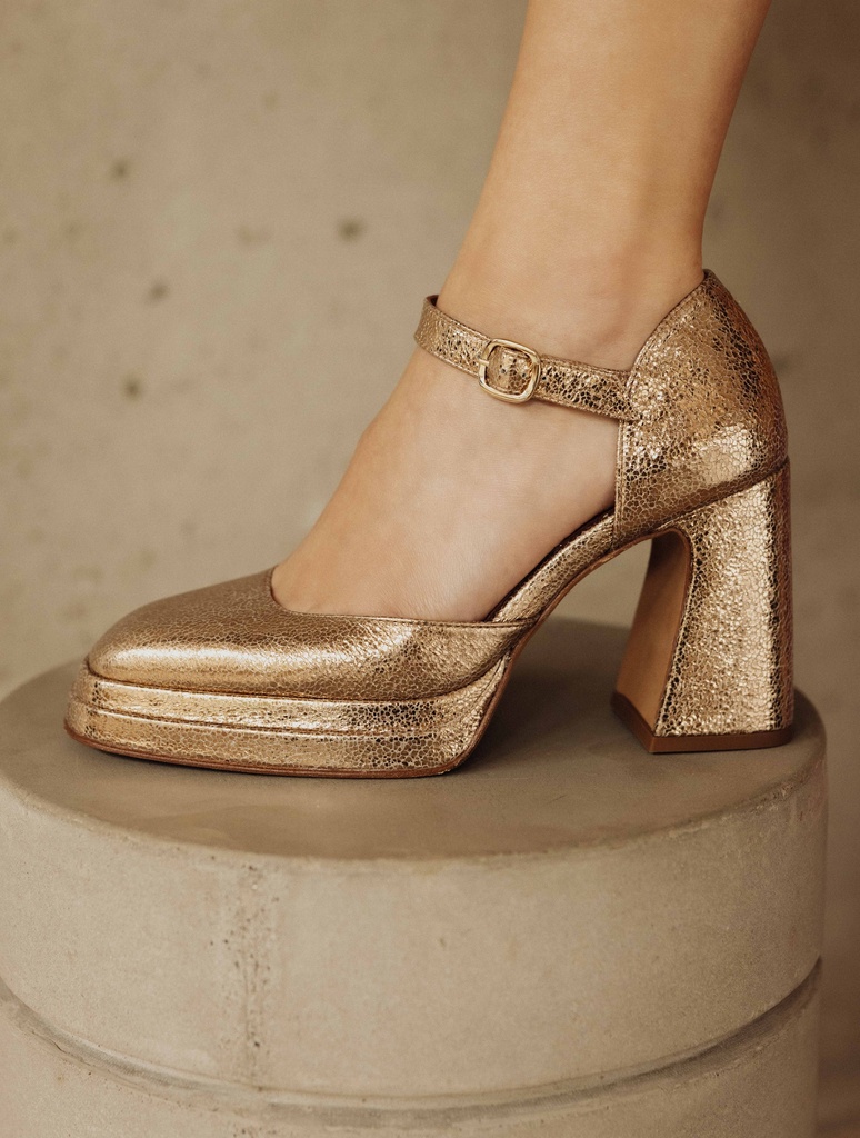 Aïka Sepia Gold - High-heeled sandals in gold lamé leather - Wedding ...