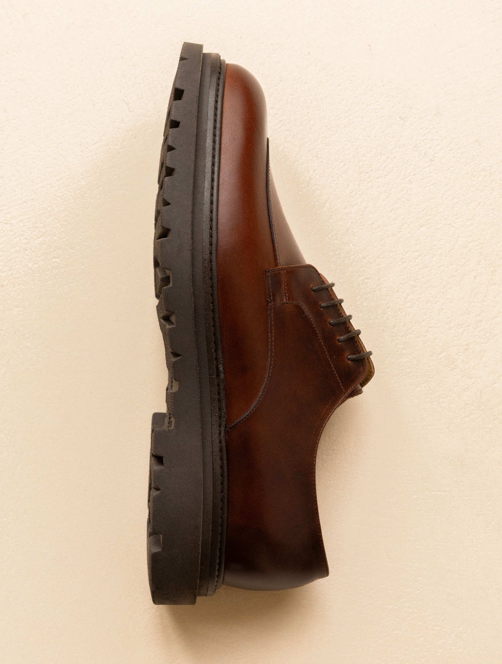Men’s brown pull-up leather half-brogue toe derbies | Archie Bison ...