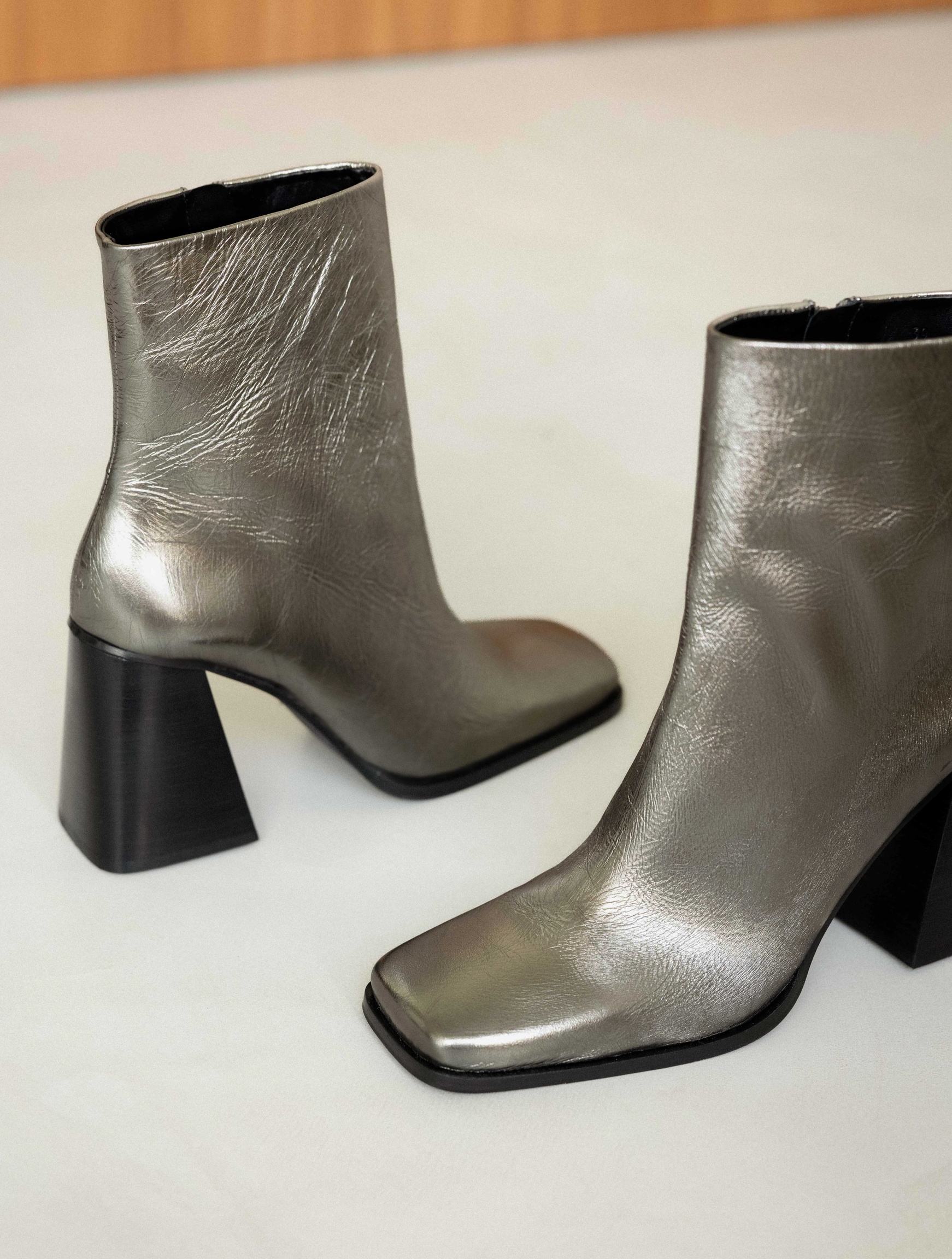 Wilma Cosmic Silver - High heel boots with square-toe in silver ...