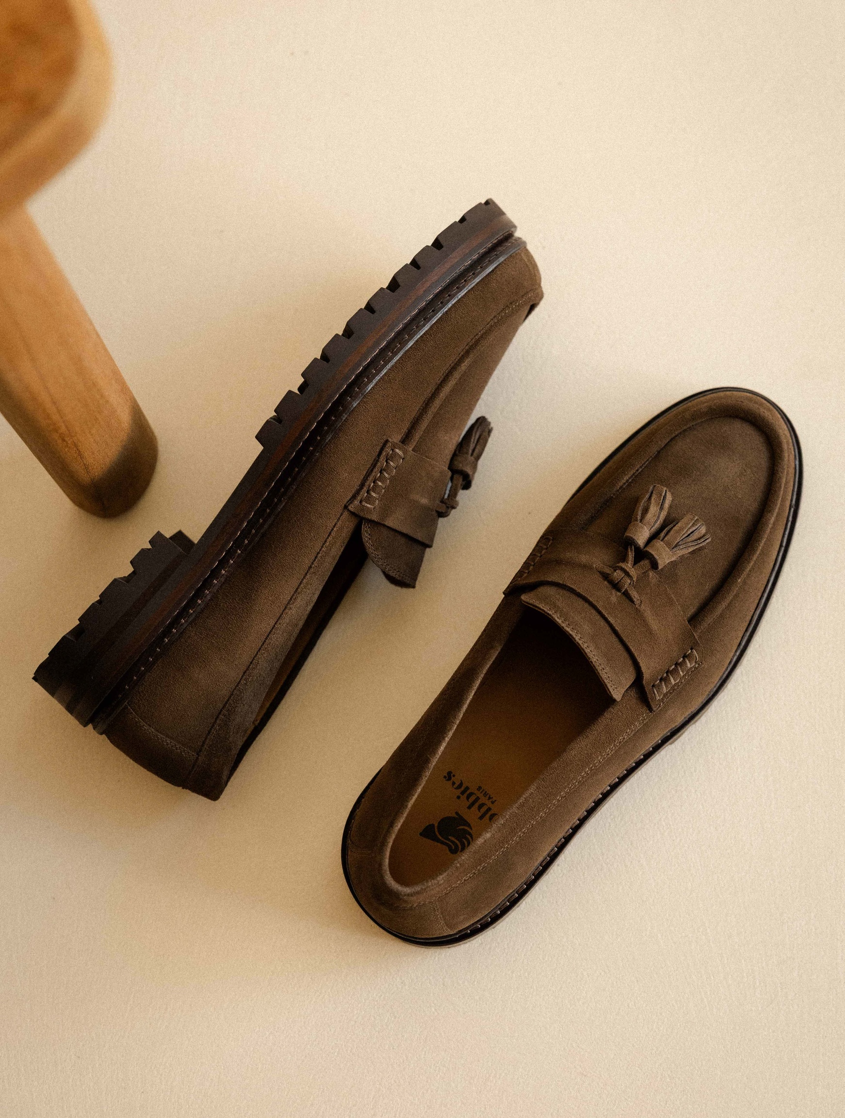 Roy Khaki Brown - Tassel-loafers in khaki brown suede leather and ...