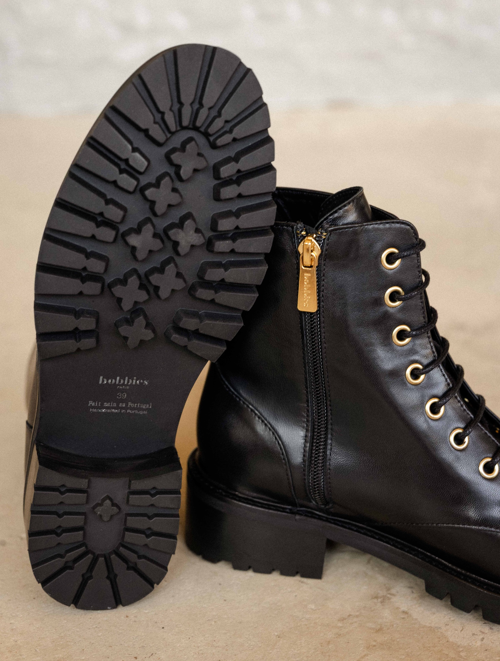 Women’s lace up flat leather ankle boots brown | Lara Passion Black ...